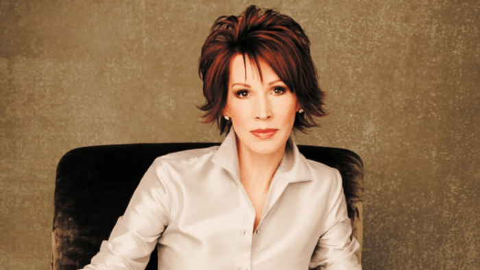 Op-Ed: The Top 5 Sandra Brown Books and Why You Need to Start Reading ...